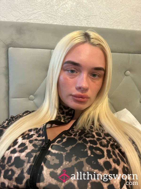 Skyemarie0000 - Shop & Connect on All Things Worn